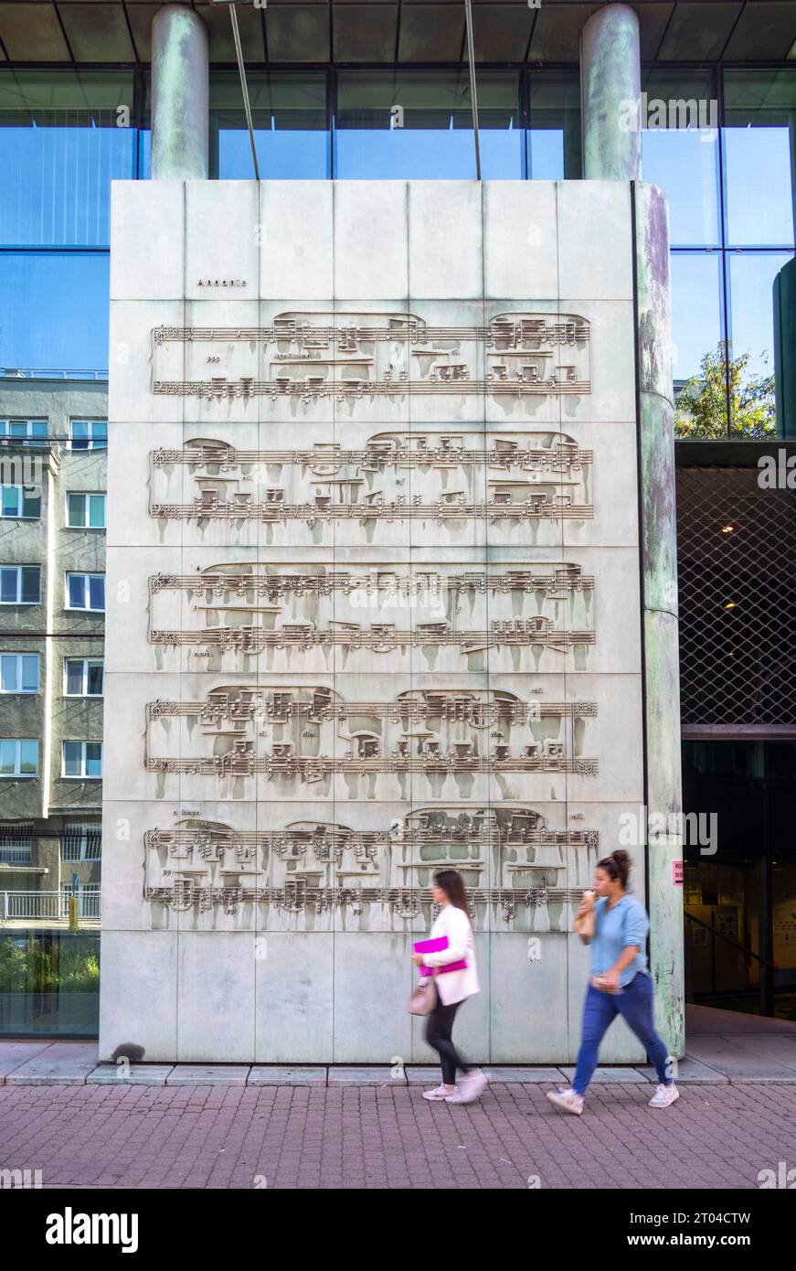 Library exterior university hi-res stock photography and images - Alamy