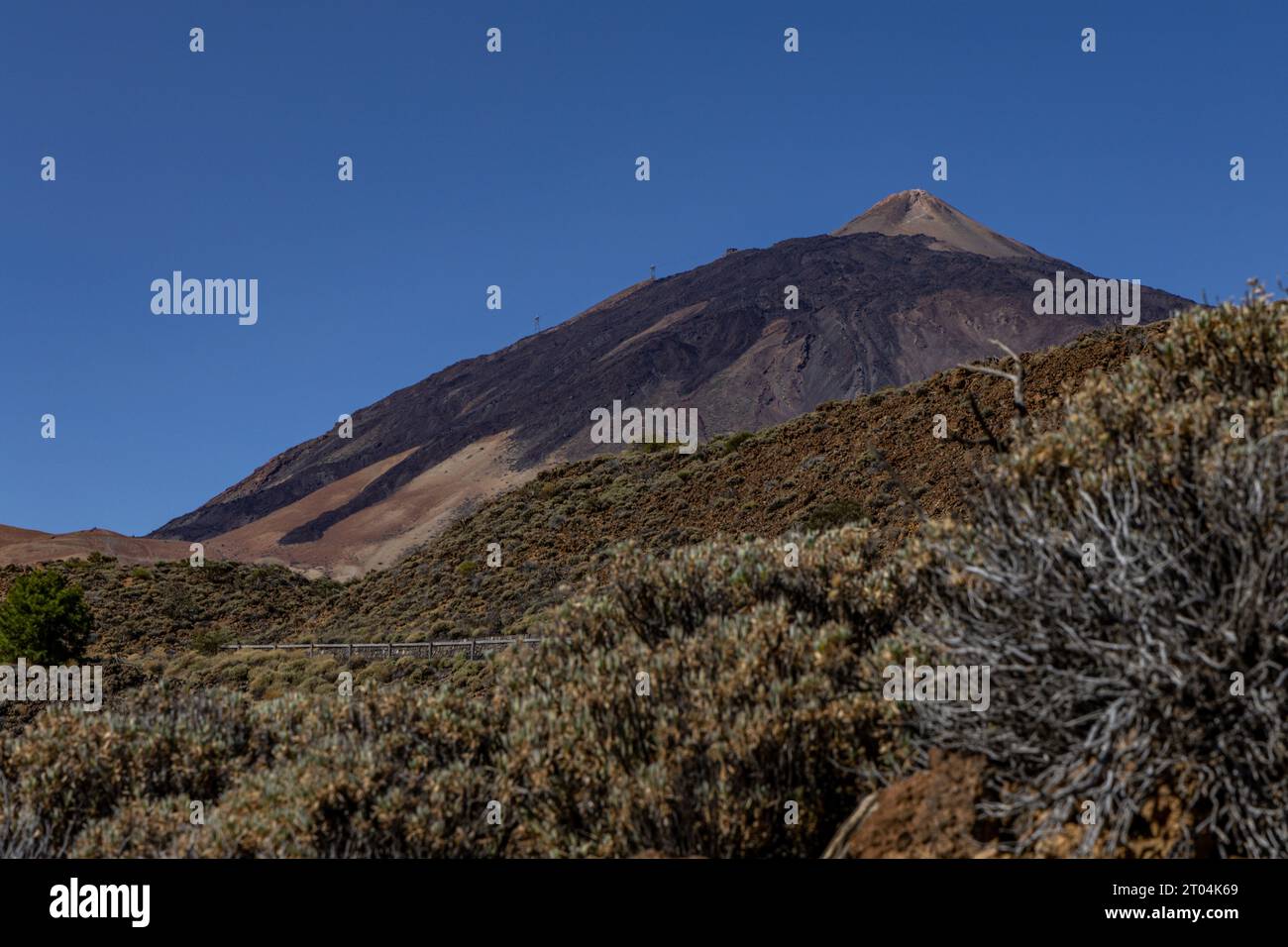 Beautiful landscape of the famous Pico del Teide mountain volcano in ...