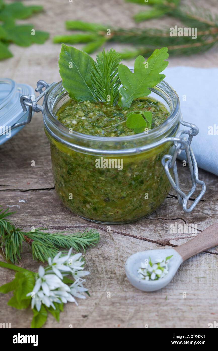 Foods of the forest hi-res stock photography and images - Alamy