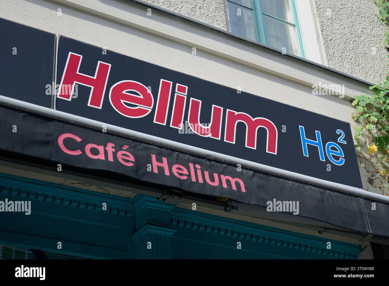 Heliumcafe hi-res stock photography and images - Alamy