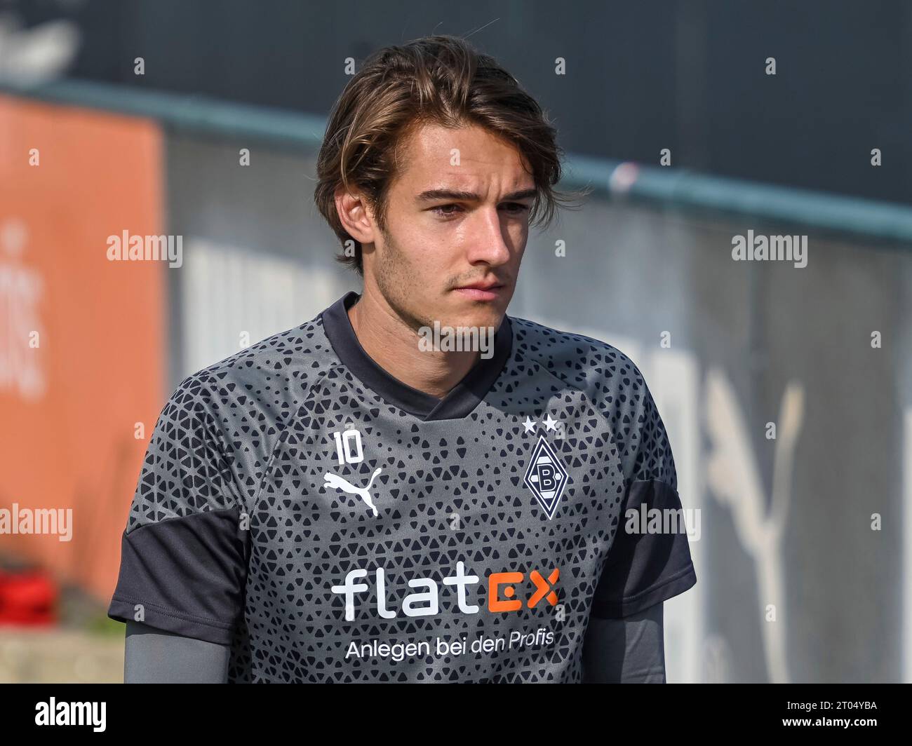 Die Arbeit fuer heute hat Florian Neuhaus (Borussia Moenchengladbach ...
