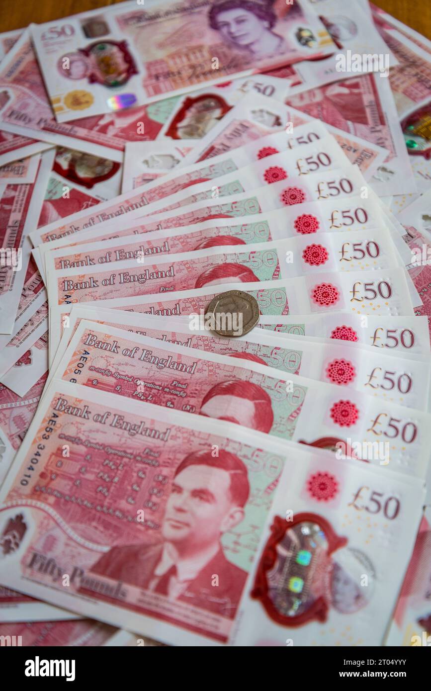 Pound sterling banknotes Stock Photo - Alamy