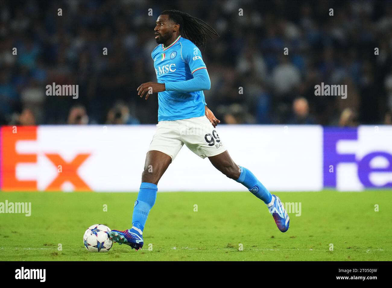 Frank anguissa of ssc napoli hi-res stock photography and images - Alamy