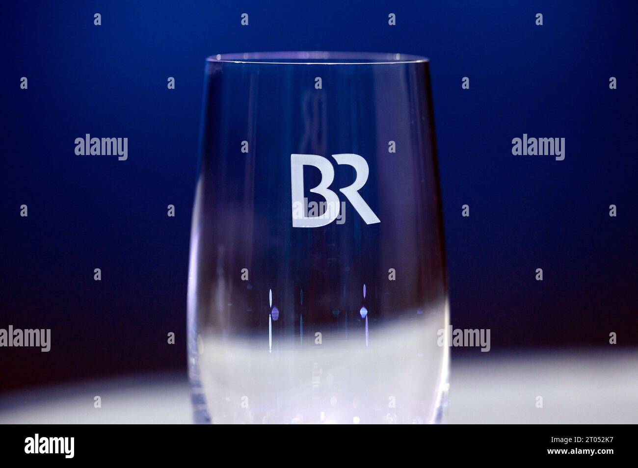 Arbeitsgemeinschaft der offentlich rechtlichen rundfunkanstalten hi-res ...