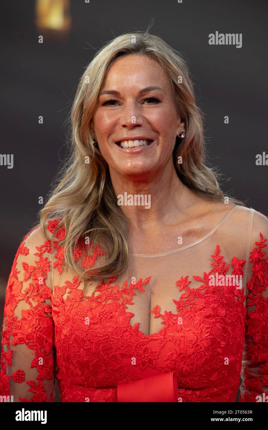 Birgit von BENTZEL, Moderatorin, Roter Teppich, Red Carpet Show ...