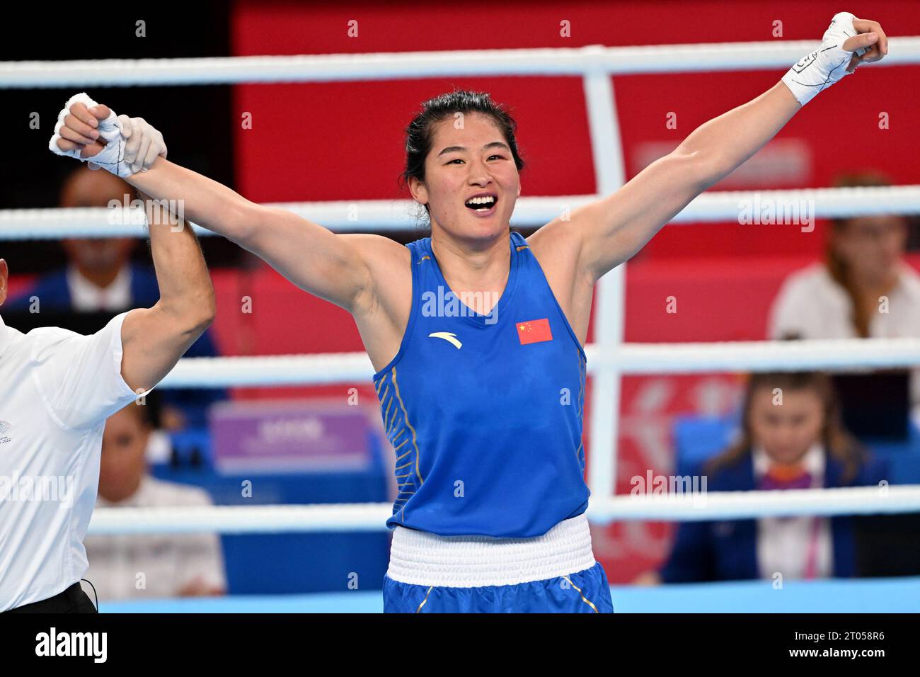 Hangzhou, China's Zhejiang Province. 4th Oct, 2023. Li Qian of China ...