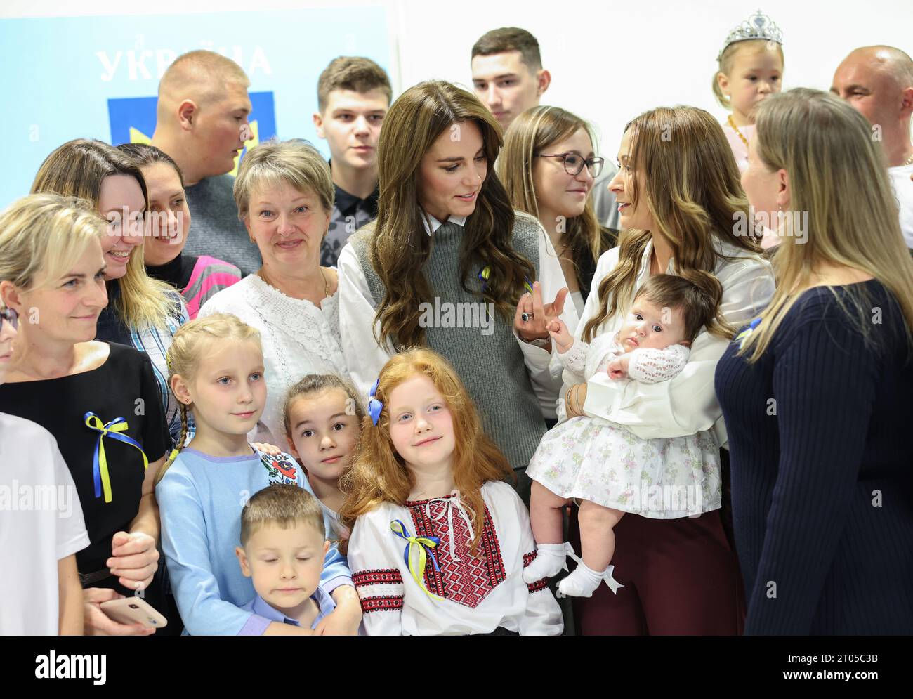The Princess of Wales with families during a visit to the Vsi Razom ...