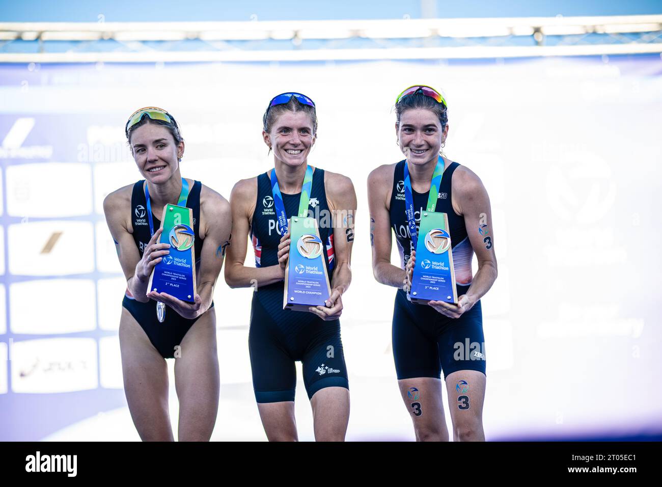 Beth Potter,Cassandre Laure Beaugrand,Emma Lombardi on the podium with ...