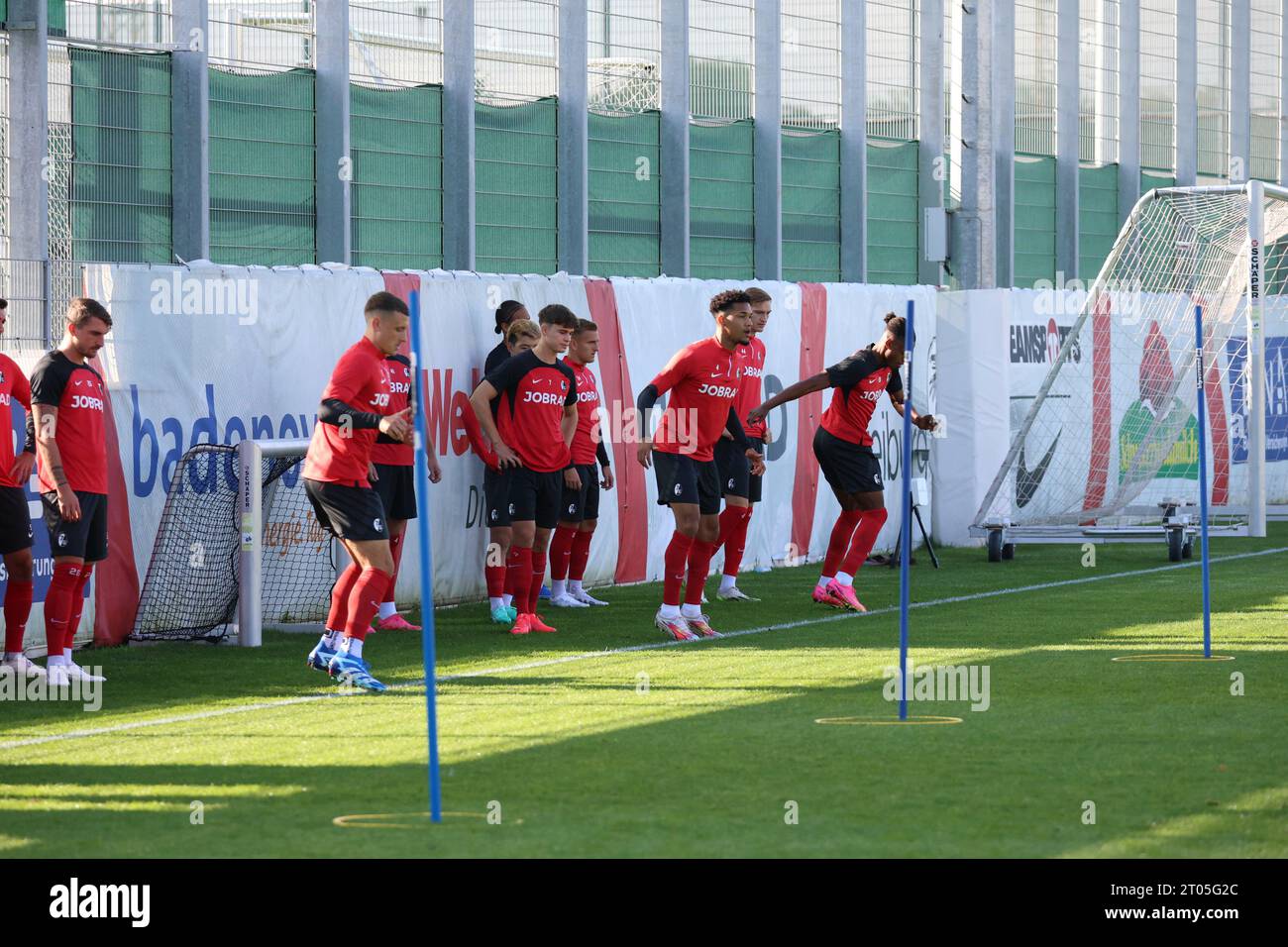 Freiburg, Deutschland. 04th Oct, 2023. Freiburg, Deutschland 04. Oktober 2023: 1. BL - 2023/2024 ...