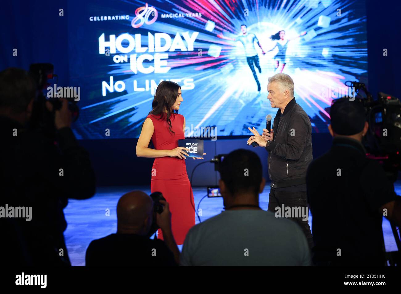 HOLIDAY ON ICE - NO LIMITS mit Vanessa Mai PK/Pressekonferenz ...