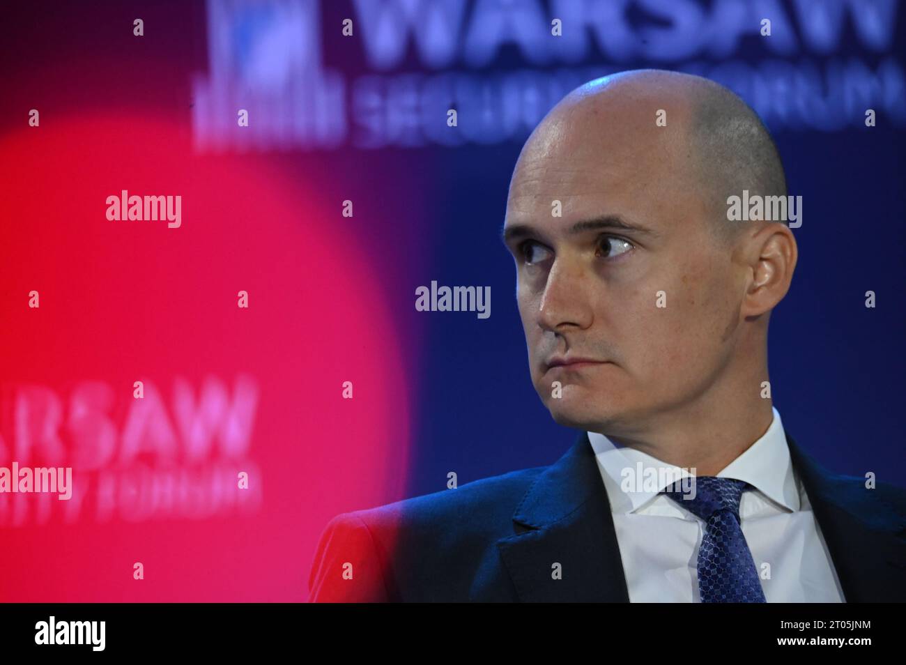 Is the eu engine lacking a leader from cee hi-res stock photography and ...