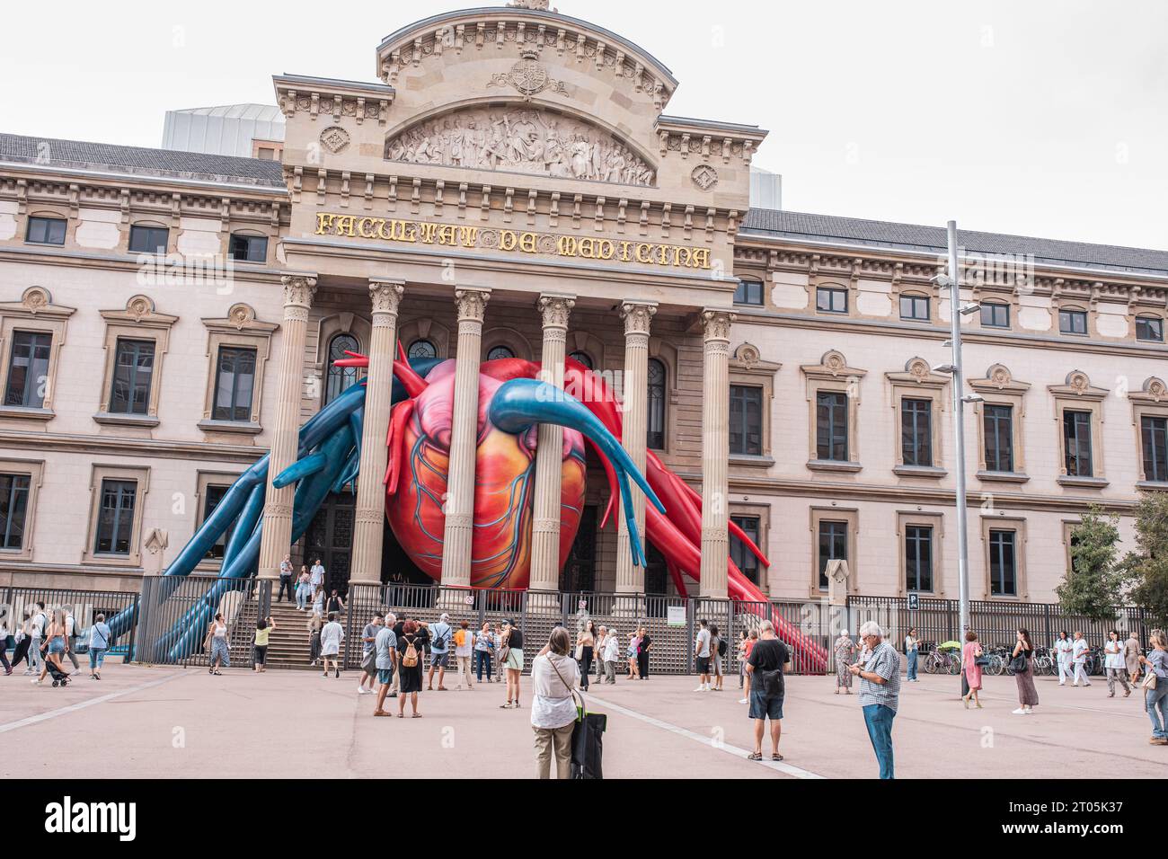 Barcelona, Spain. 2023.10.02. "El Cor Secret" by Jaume Plensa at the ...