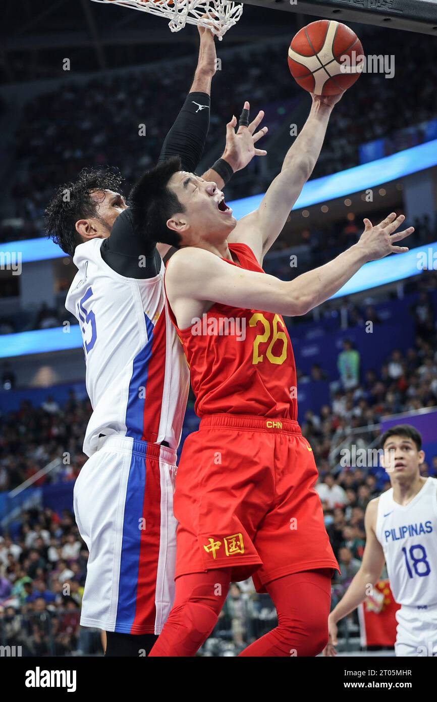 Hangzhou, China's Zhejiang Province. 4th Oct, 2023. Zhu Junlong (R) of ...