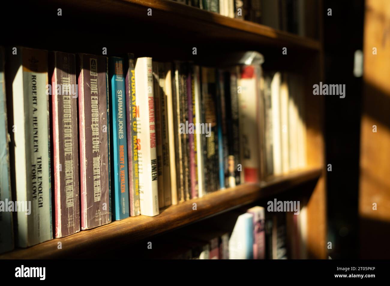 Robert heinlein book hi-res stock photography and images - Alamy