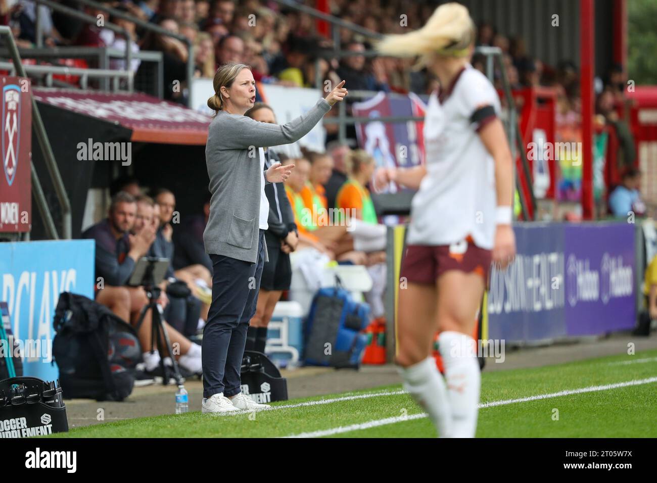London, UK. 1st October 2023. Rehanne Skinner during the Barclays WSL ...
