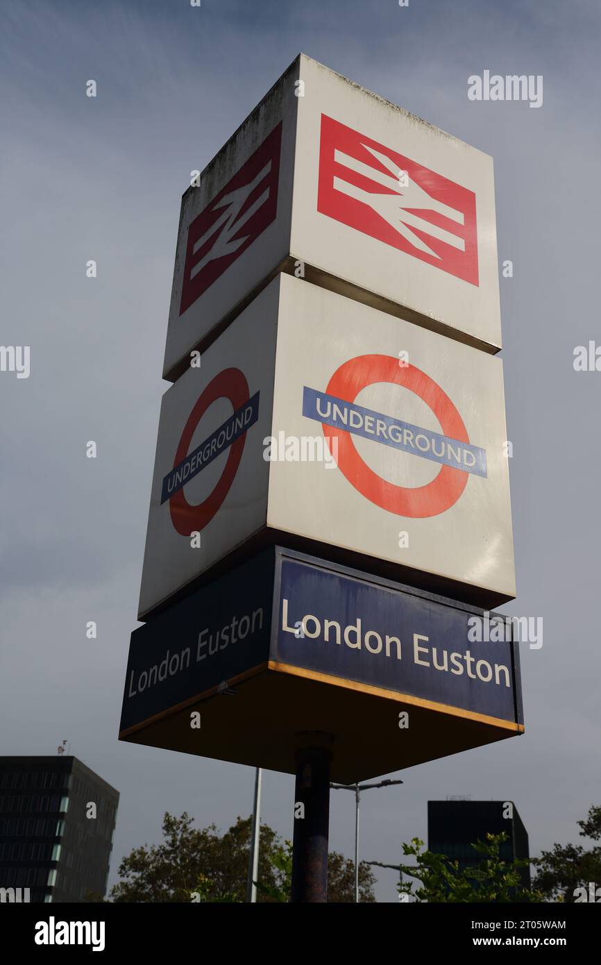 Overground to underground hi-res stock photography and images - Alamy