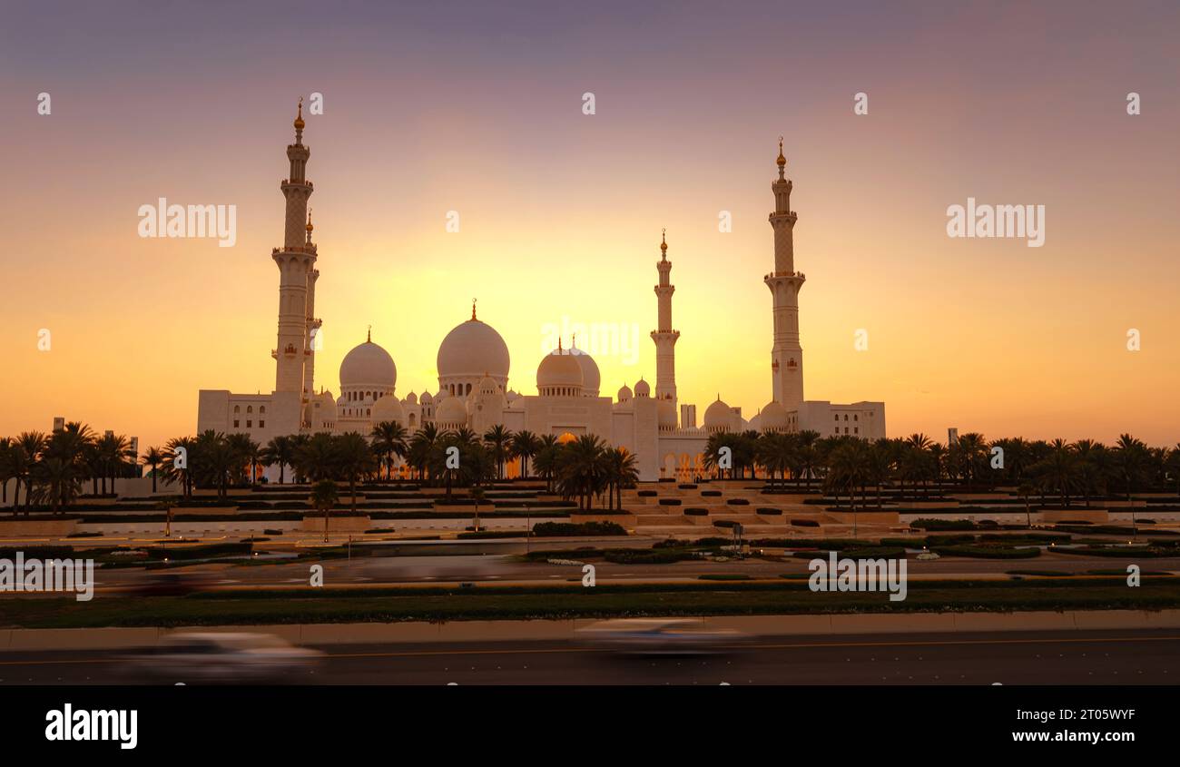 20 March 2023, Abu Dhabi, UAE: Sheikh Zayed Mosque largest mosque of ...
