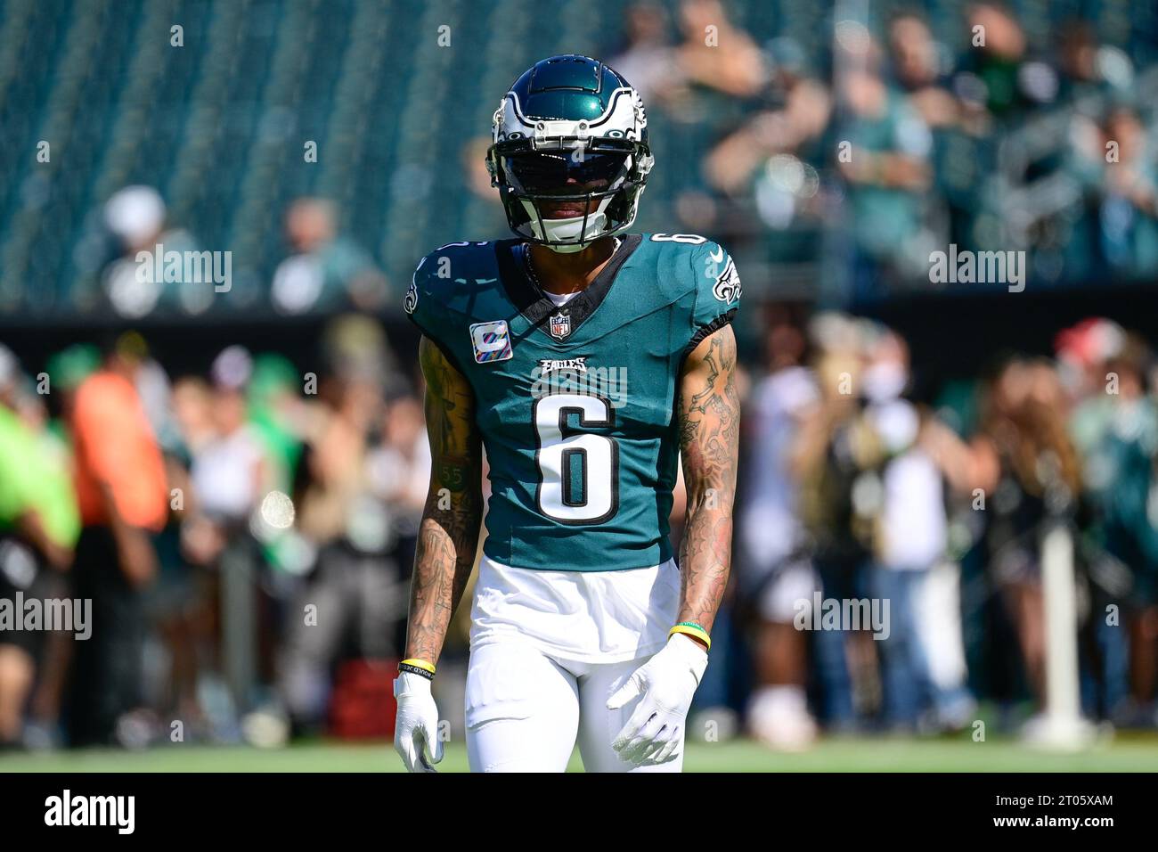 Devonta smith eagles hi-res stock photography and images - Alamy