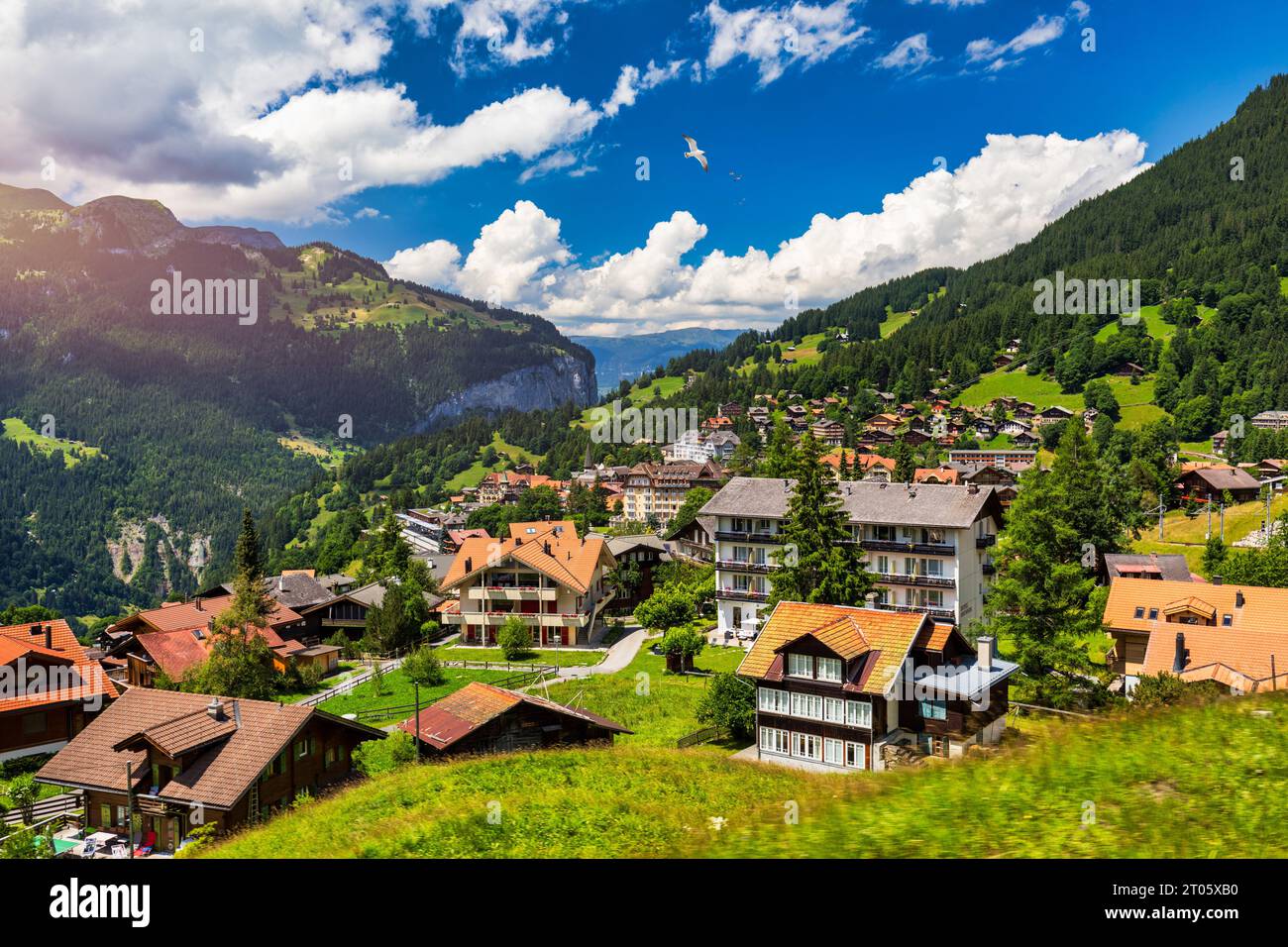Townscape of village of Wengen on the edge of Lauterbrunnen Valley ...