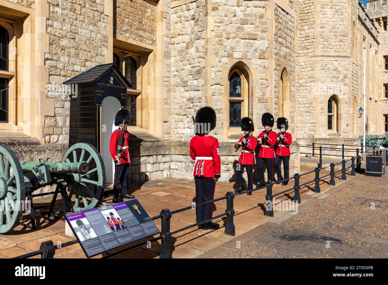 Tower of London, welsh guards changing of the guard outside the Jewel ...