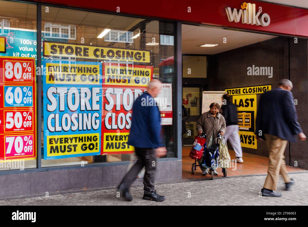 Wembley, Middlesex, UK. 4th Oct, 2023. Last few days trading for the ...