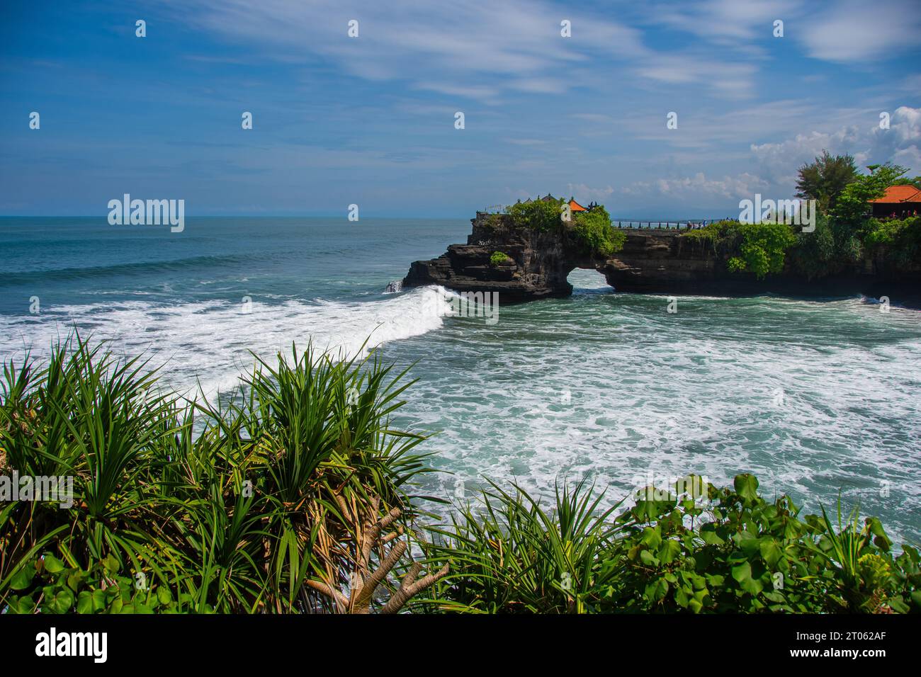 Batu bolong temple in bali hi-res stock photography and images - Alamy