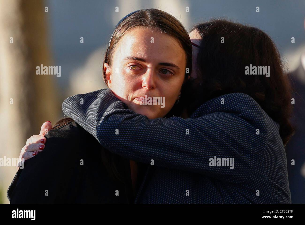 U.S. Sen. Dianne Feinstein's daughter, Katherine Feinstein, right, hugs ...