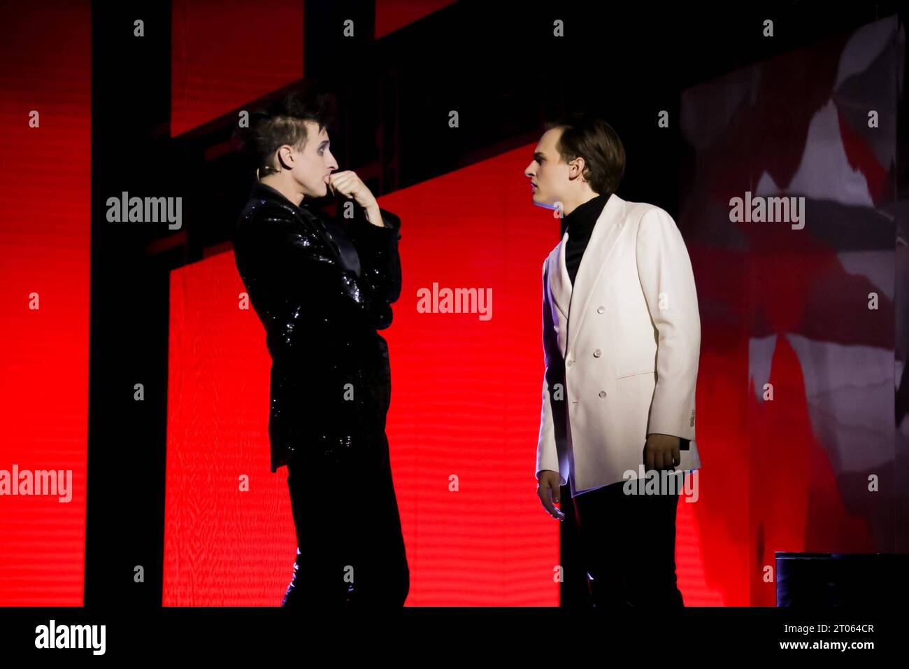 RECORD DATE NOT STATED 03.10.2023, Ronacher, ROCK ME AMADEUS Das FALCO ...