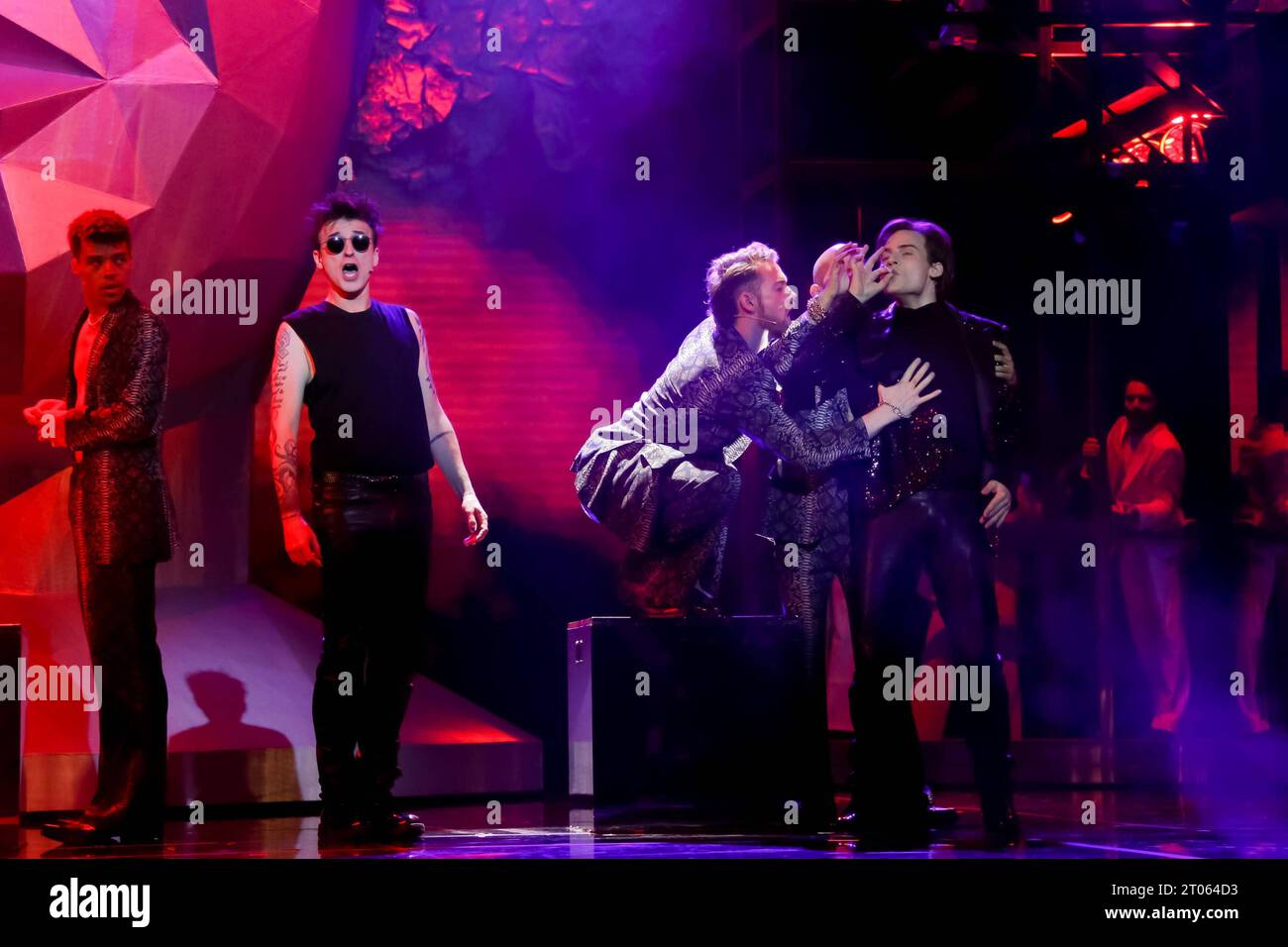 RECORD DATE NOT STATED 03.10.2023, Ronacher, ROCK ME AMADEUS Das FALCO ...