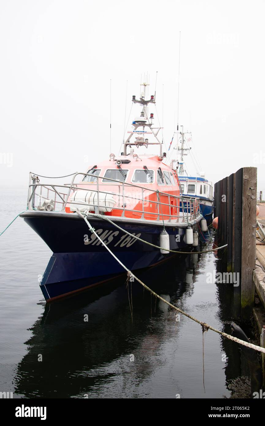 Search and rescue boat hi-res stock photography and images - Alamy