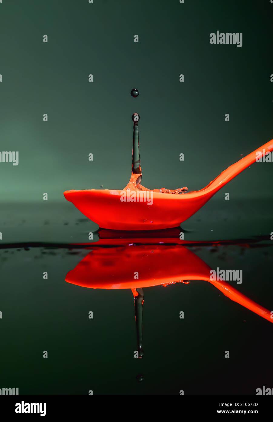 Water Splash on Spoon Crisp Details Stock Photo - Alamy