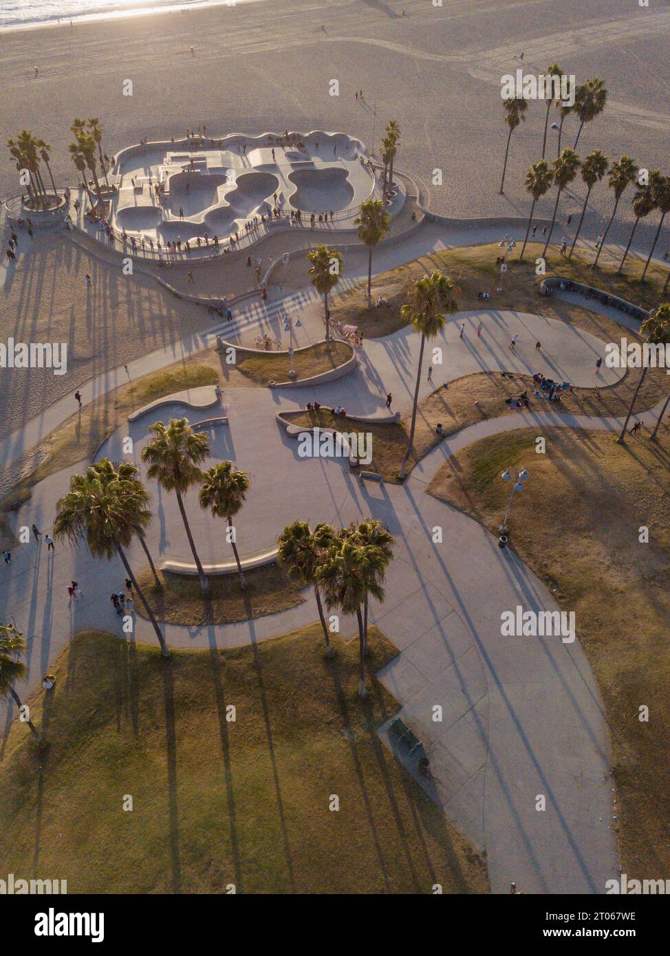 Long beach skate park hi-res stock photography and images - Alamy