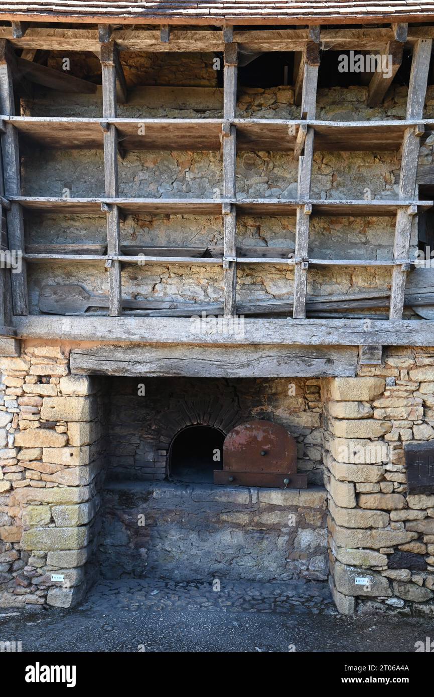 Medieval oven hi-res stock photography and images - Alamy