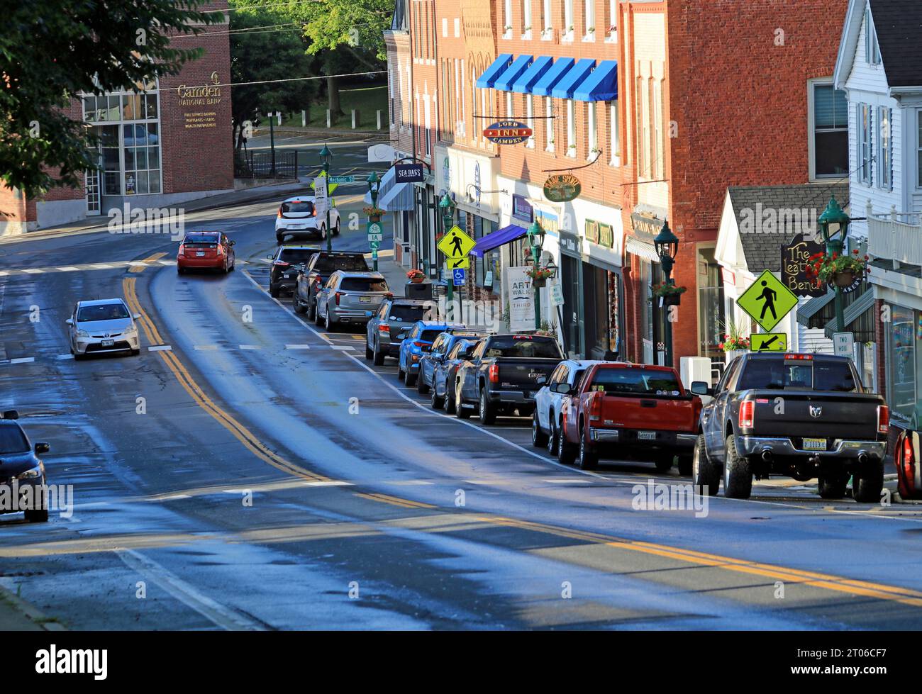 Downtown camden maine new england hi-res stock photography and images ...