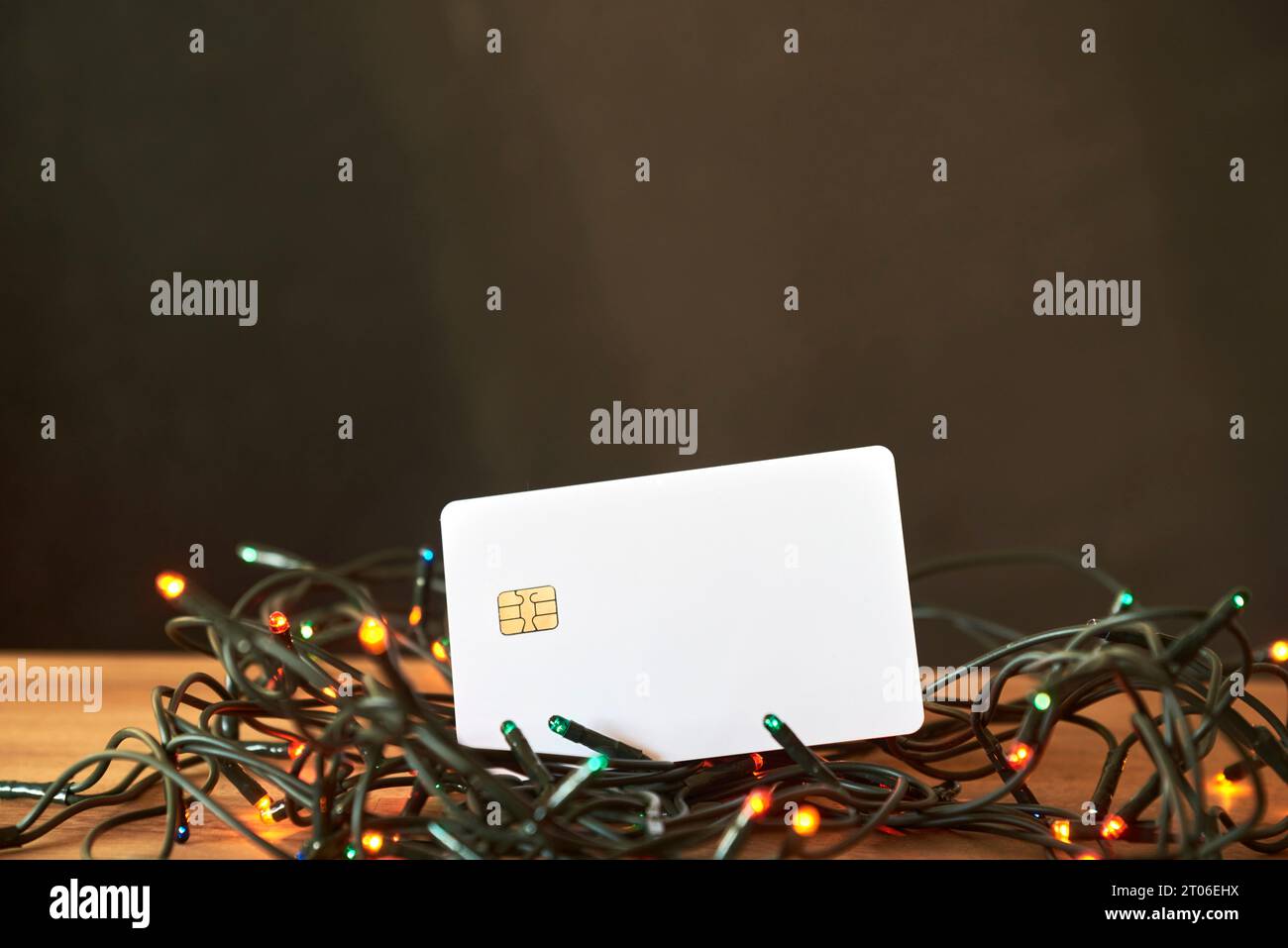 Blank white credit debit card hi-res stock photography and images - Alamy