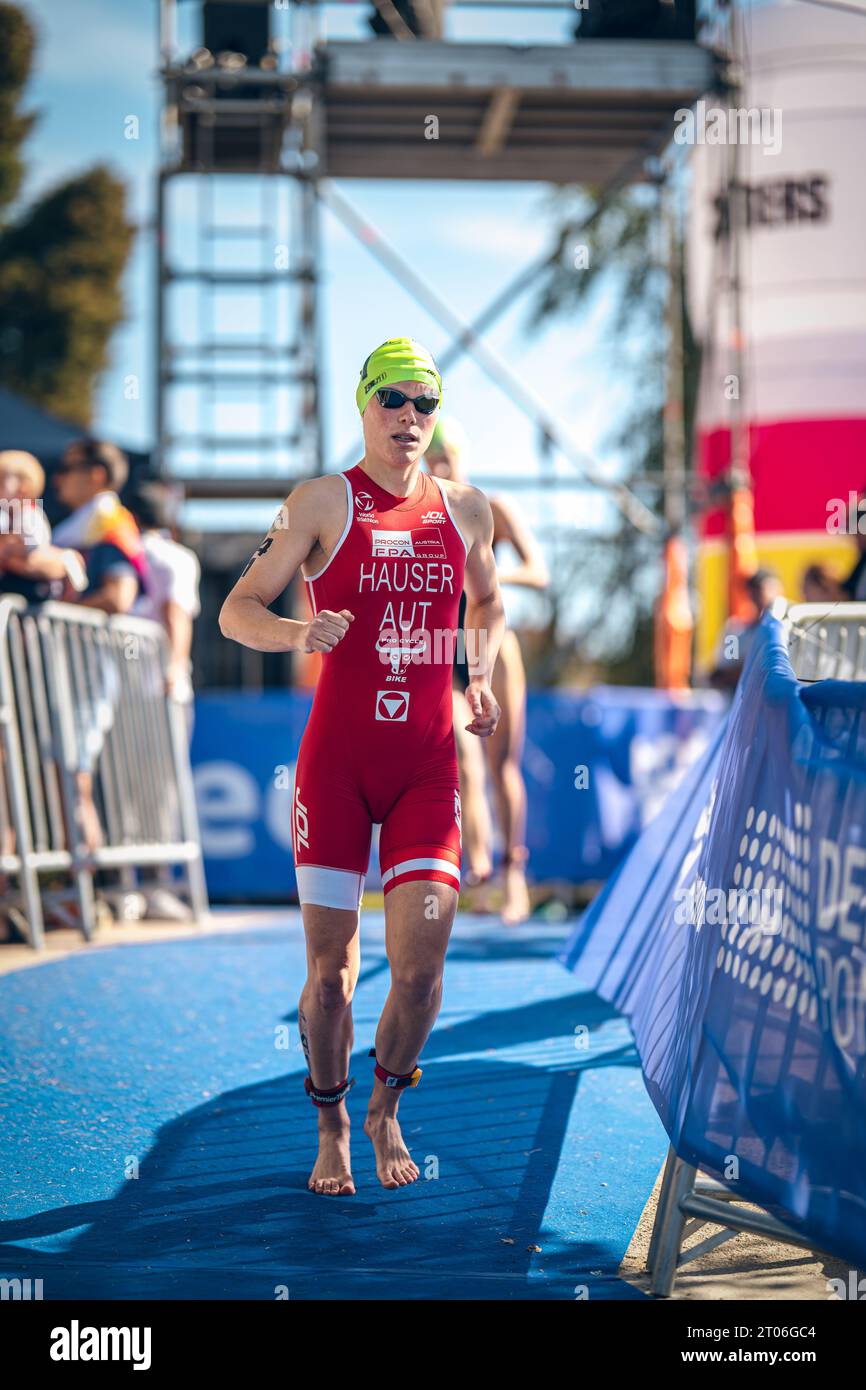 Julia Hauser participating in Pontevedra in the 2023 World Triathlon ...