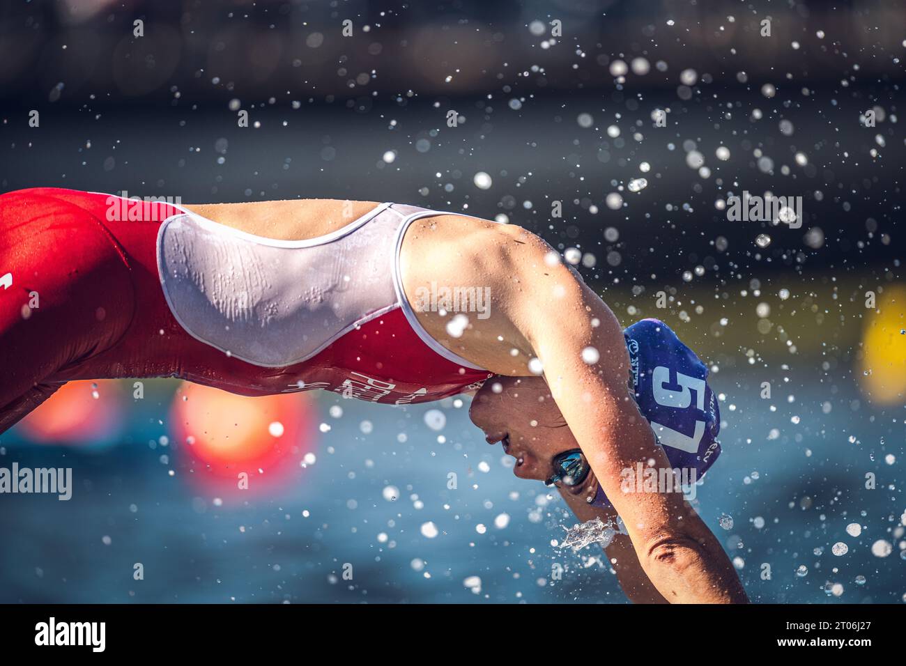 Lisa Perterer participating in Pontevedra in the 2023 World Triathlon ...