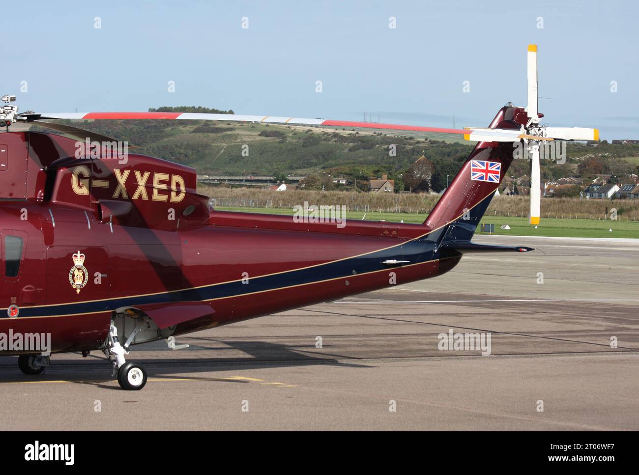 A Sikorsky S-76 of the King's Helicopter Flight or Royal Flight at ...