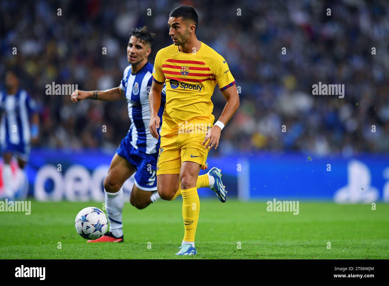 Ferran torres barcelona 2024 hi-res stock photography and images - Alamy