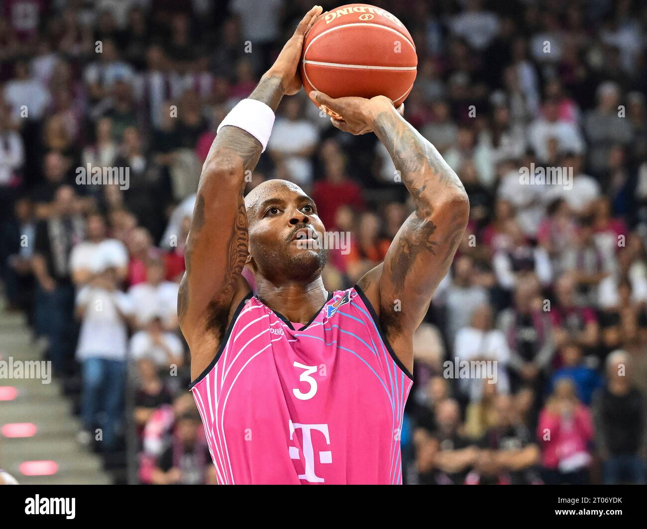 Udanoh hi-res stock photography and images - Alamy