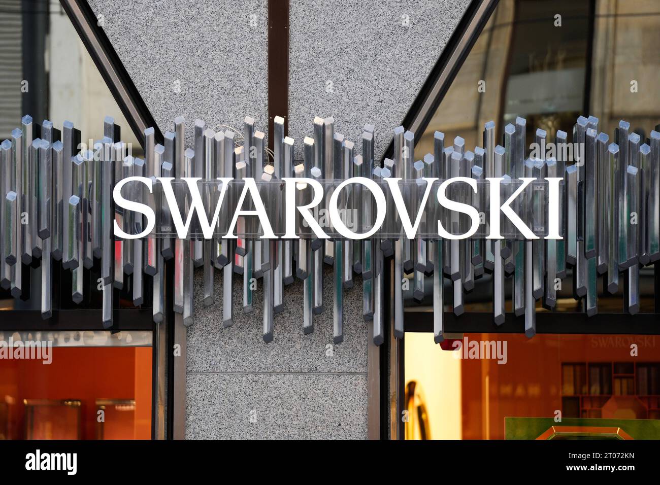 Symbolbild und Logo Schmuckmarke Swarovski Symbolfoto und Themenbild ...