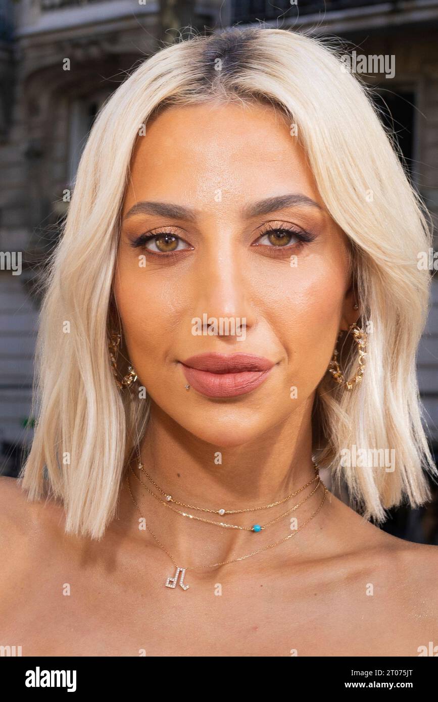 Roz arrives for the Stella McCartney Spring/Summer 2024 womenswear ...