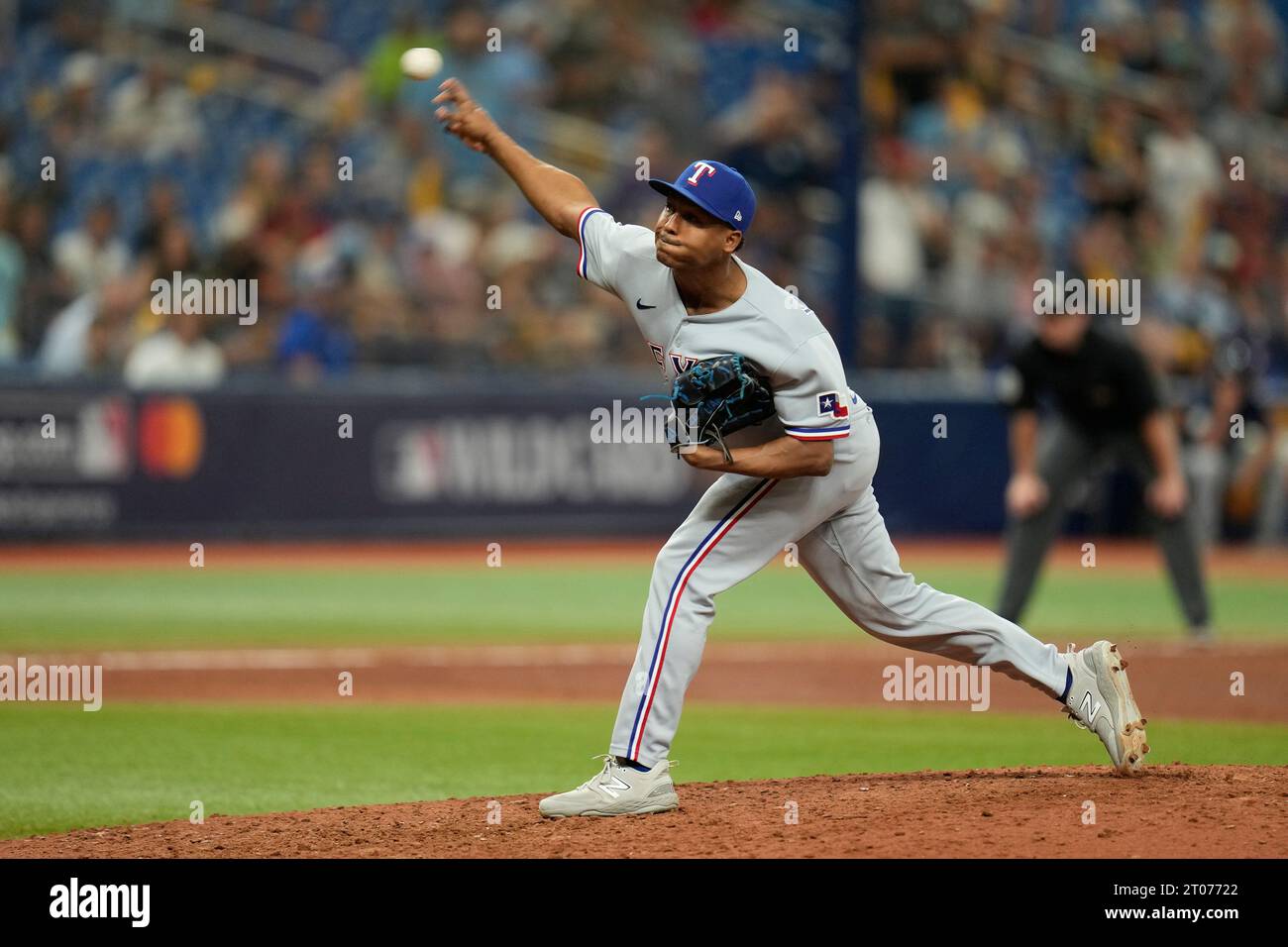 Texas Rangers' Jose Leclerc delivers a pitch in the ninth inning during ...