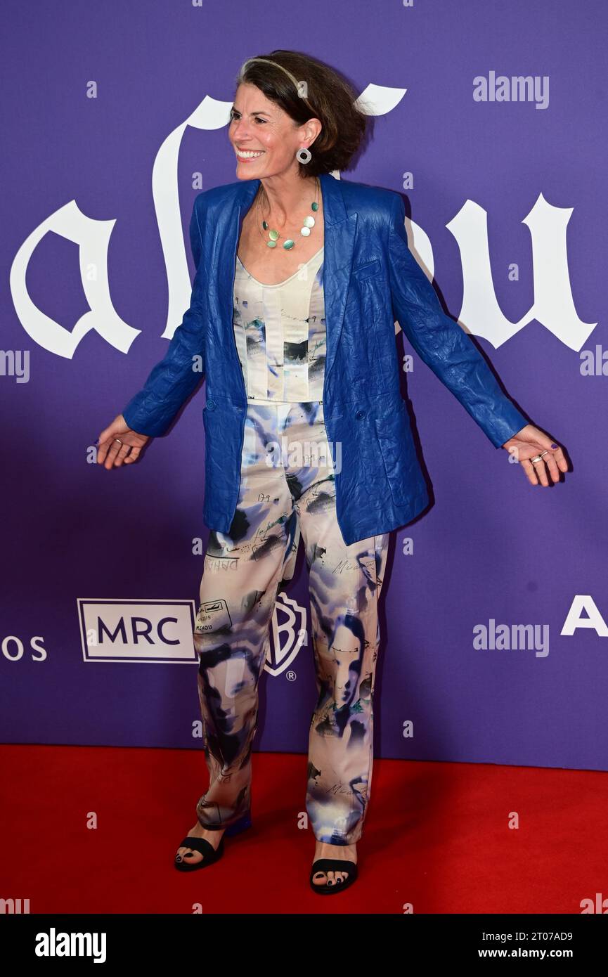 Victoria boydell hi-res stock photography and images - Alamy