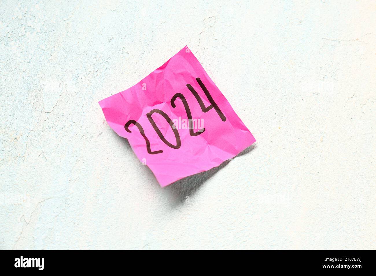 Sticky note year 2024 hi-res stock photography and images - Alamy