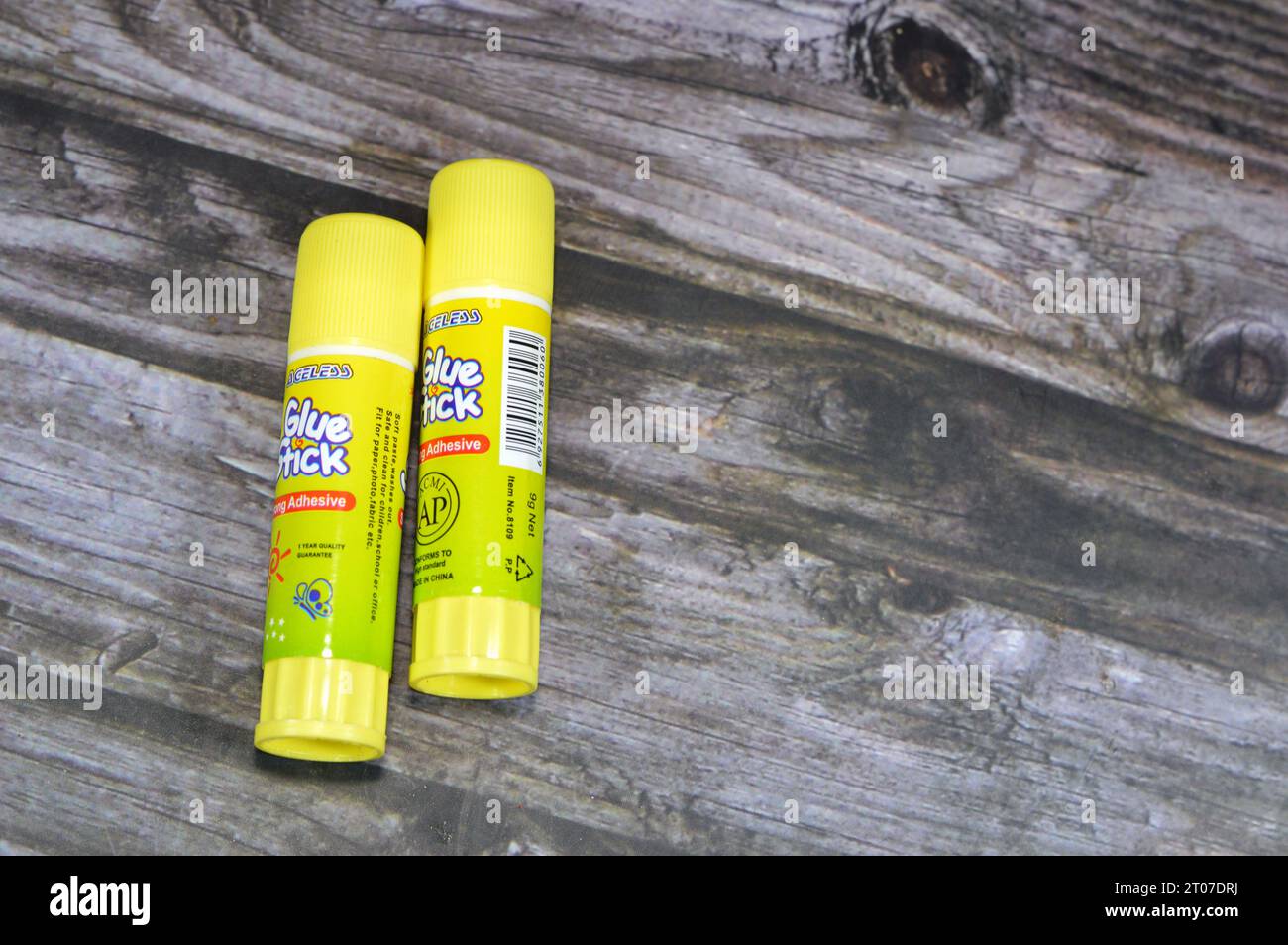 Adhesives hi-res stock photography and images - Alamy