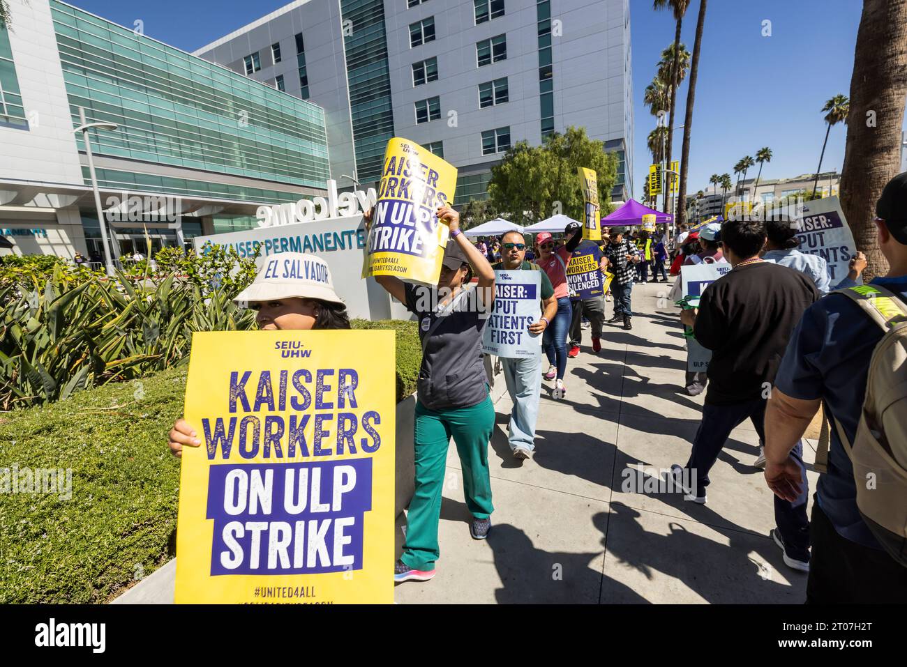 Los Angeles, USA. 04th Oct, 2023. 75000 unionized SEIU-UHW workers went ...