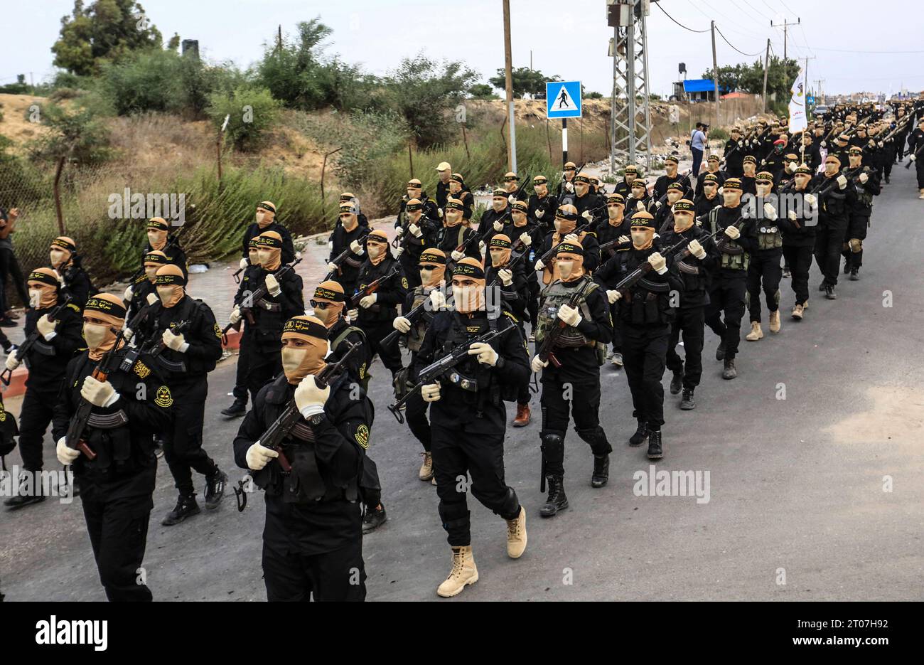 Middle East News/Gaza/Palestinian Territories Armed fighters of the Al ...