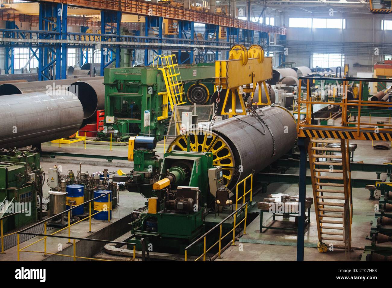 Pipeline modern plant close up hi-res stock photography and images - Alamy