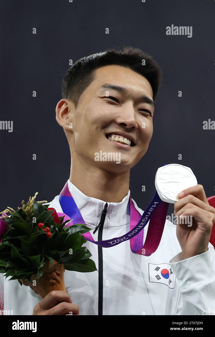 05th Oct, 2023. High jumper Woo wins silver in Asiad Woo Sang-hyeok of ...